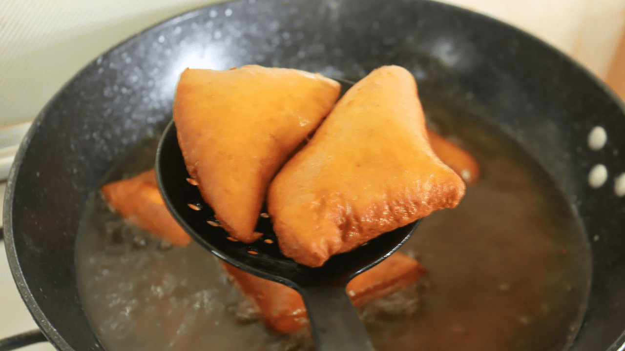 Easy Banana Mandazi Recipe – Soft & Sweet